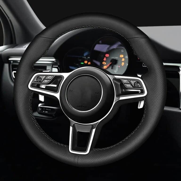 Couvre Volant Alcantara Noir en Cuir - Grimit